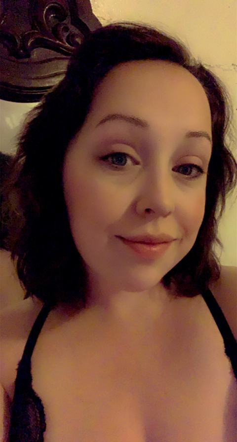 Ash - curvymama.ash OnlyFans