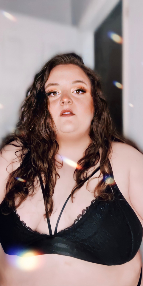 Elle - bombshell-elle OnlyFans