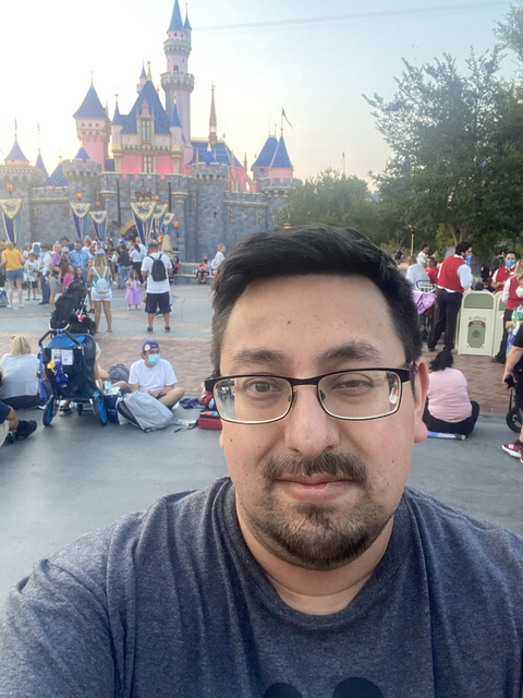 Derek Martinez OnlyFans Account - bottomcubgeek