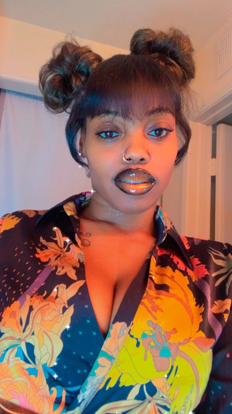 Laya B - layanatural OnlyFans