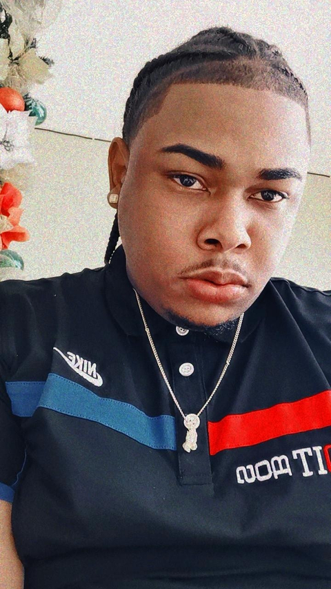 Israel Santana Guzmán - raelguebolargo OnlyFans