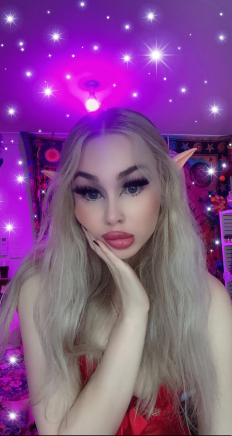 Lissa - glitterbabyxx OnlyFans