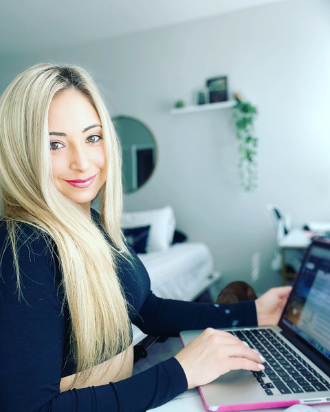 𝔐𝔦𝔩𝔞 ℜ𝔞𝔢 - milaxrae OnlyFans