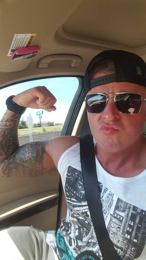 Justin Daniels - jd2000 OnlyFans