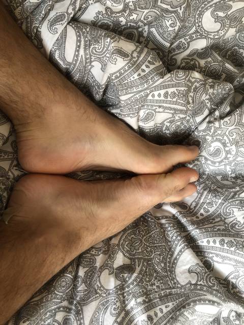 Robert - twofeettall OnlyFans