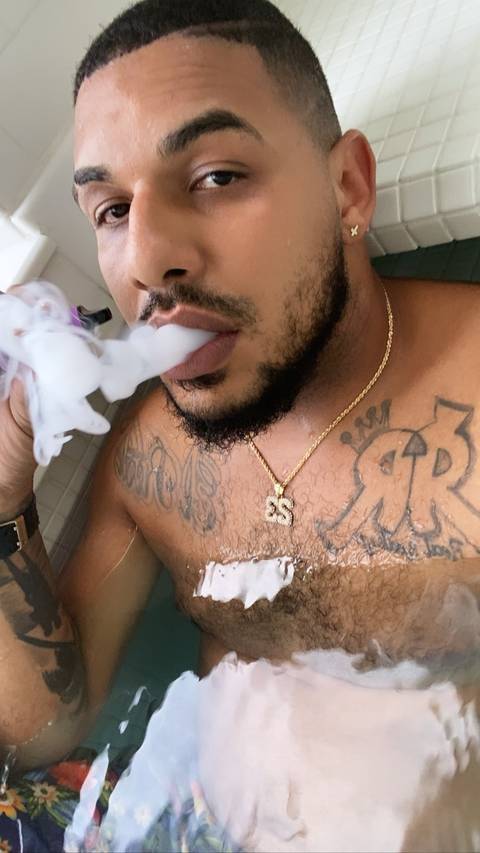 Elvis cocho - elrealpapi OnlyFans